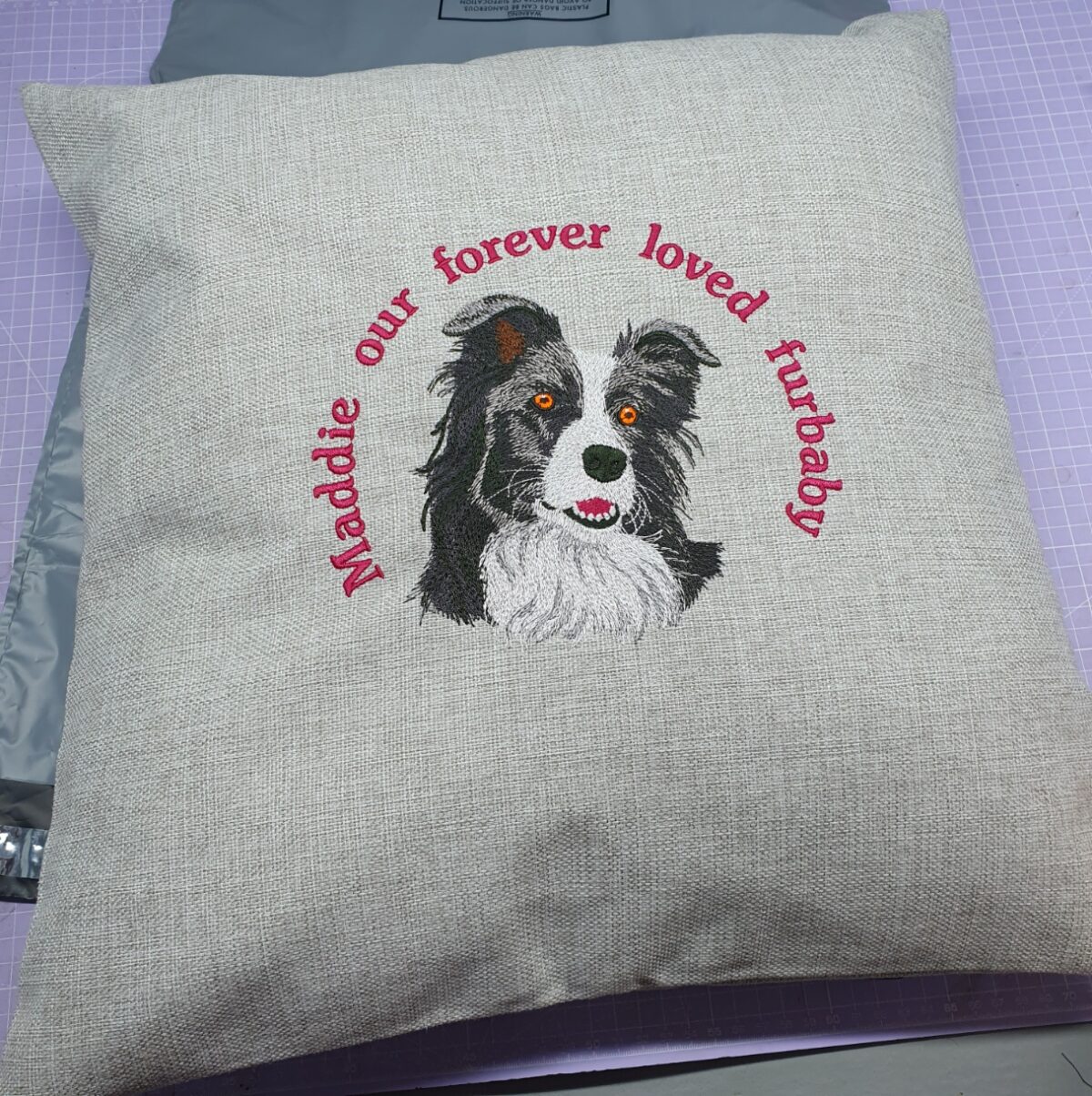 Embroidery Design: Border Collie 3 Sizes – Embroidery Legacy