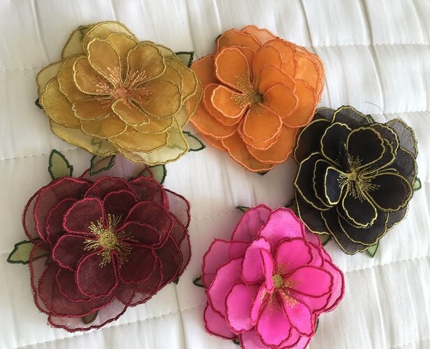 embroidered 3d flowers | Embroidery Legacy
