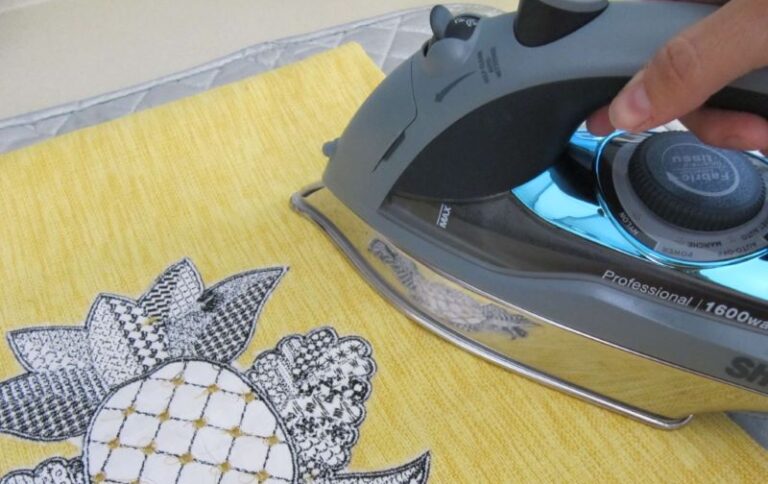 How to Wash Embroidered Clothing Without Damaging it