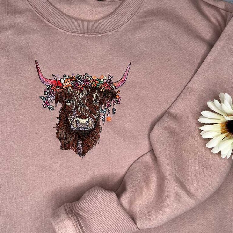 Premium Embroidery Design: Highland Cow 1 – 6 sizes | Embroidery Legacy